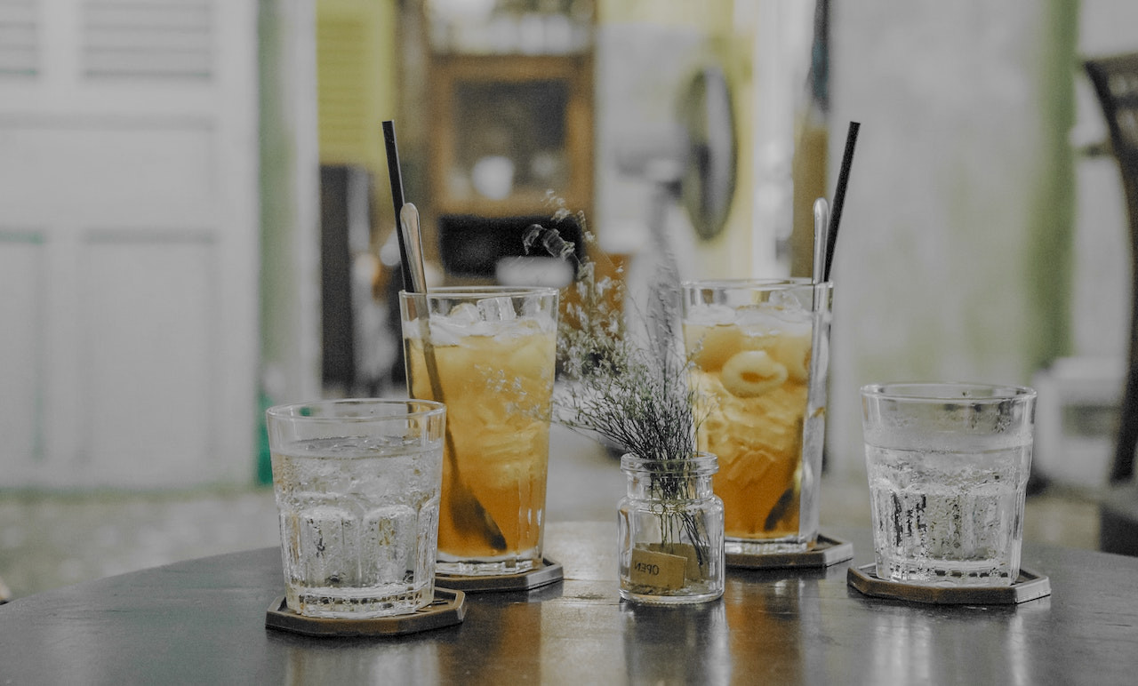 What drinks are often at weddings in New Orleans - CELIA-GRACE